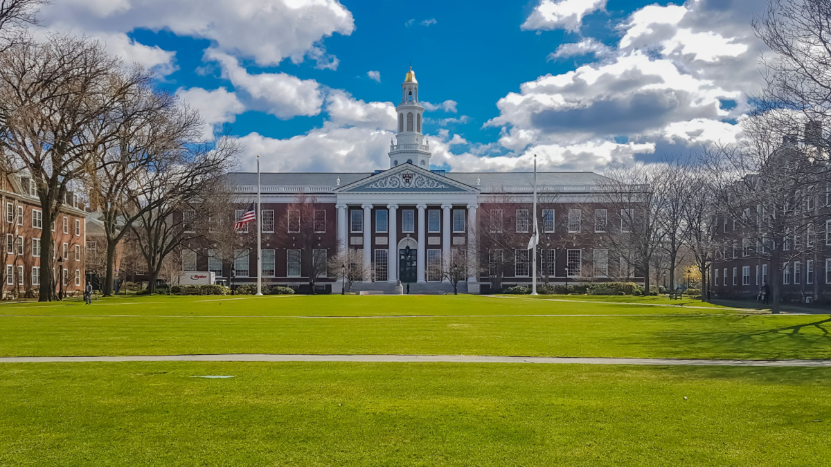 Universities that produce the most ultra-rich people – Daily Investor